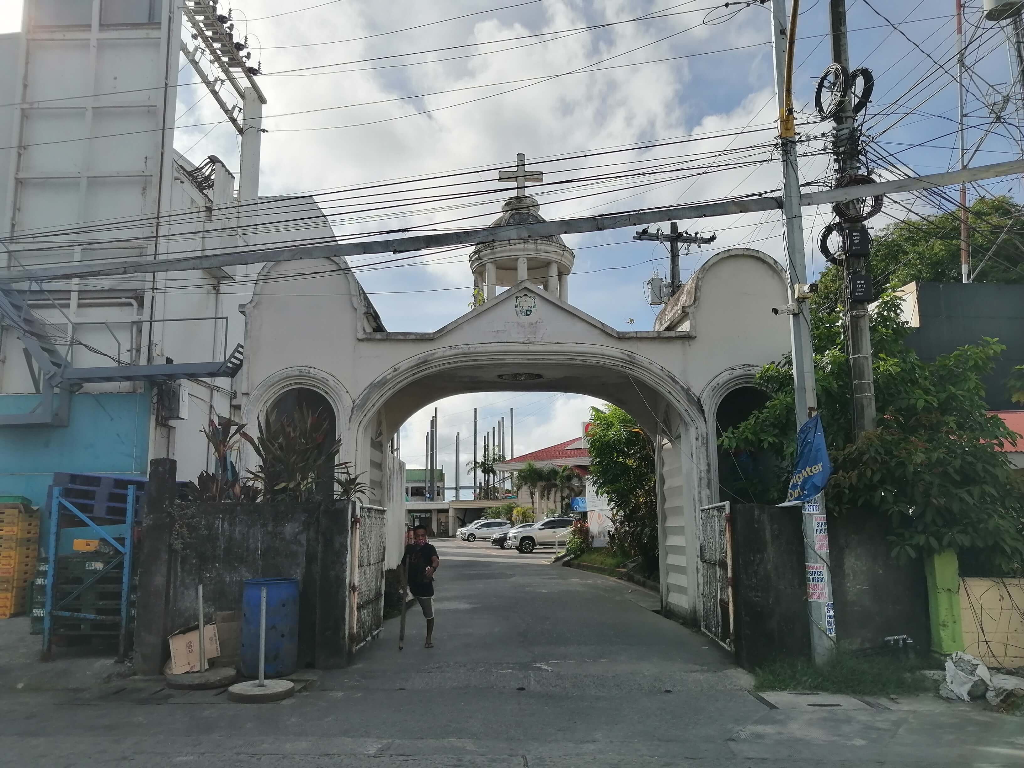 Visita Iglesia in Sorsogon – Ben Goes Where